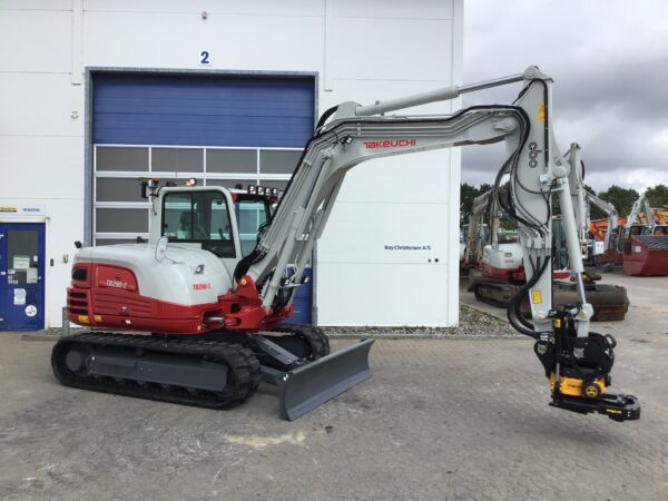 Den populære Takeuchi TB290-2 - Bay Christensen