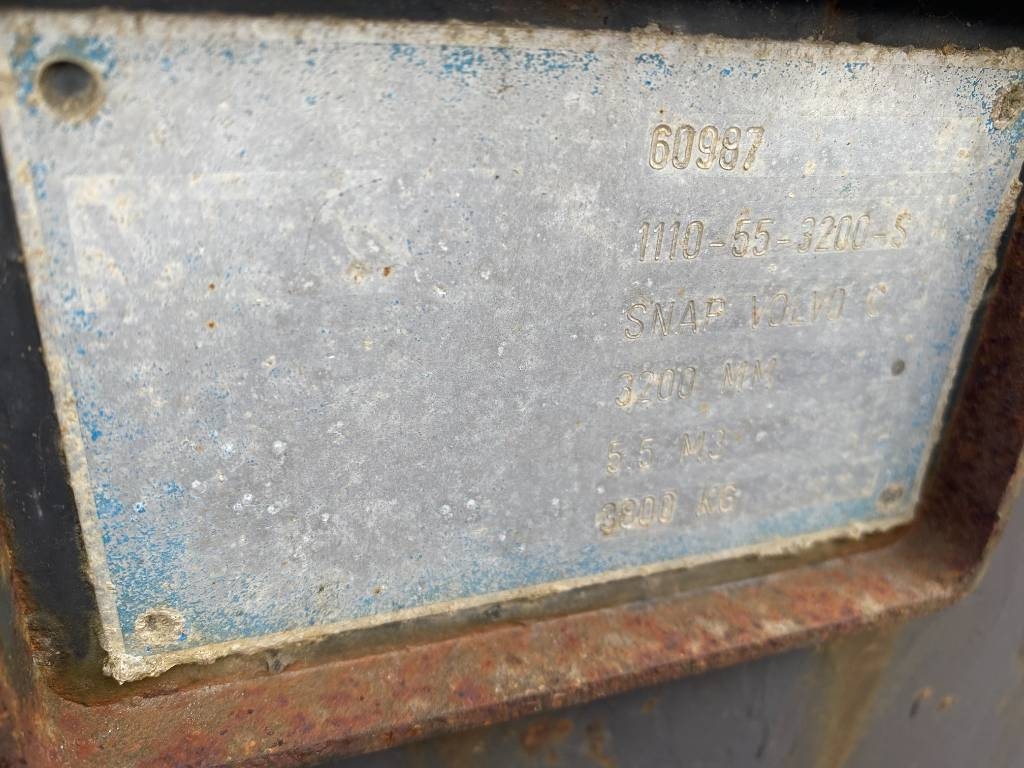 Brugt Læsseskovl 3200 mm til Volvo 5,5 m3 til salg | Bay Christensen 📞 ...